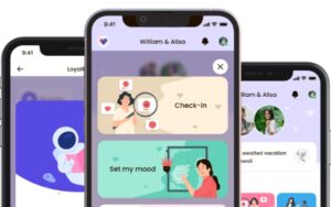 Different types of tracking apps for couples on iPhone and Android